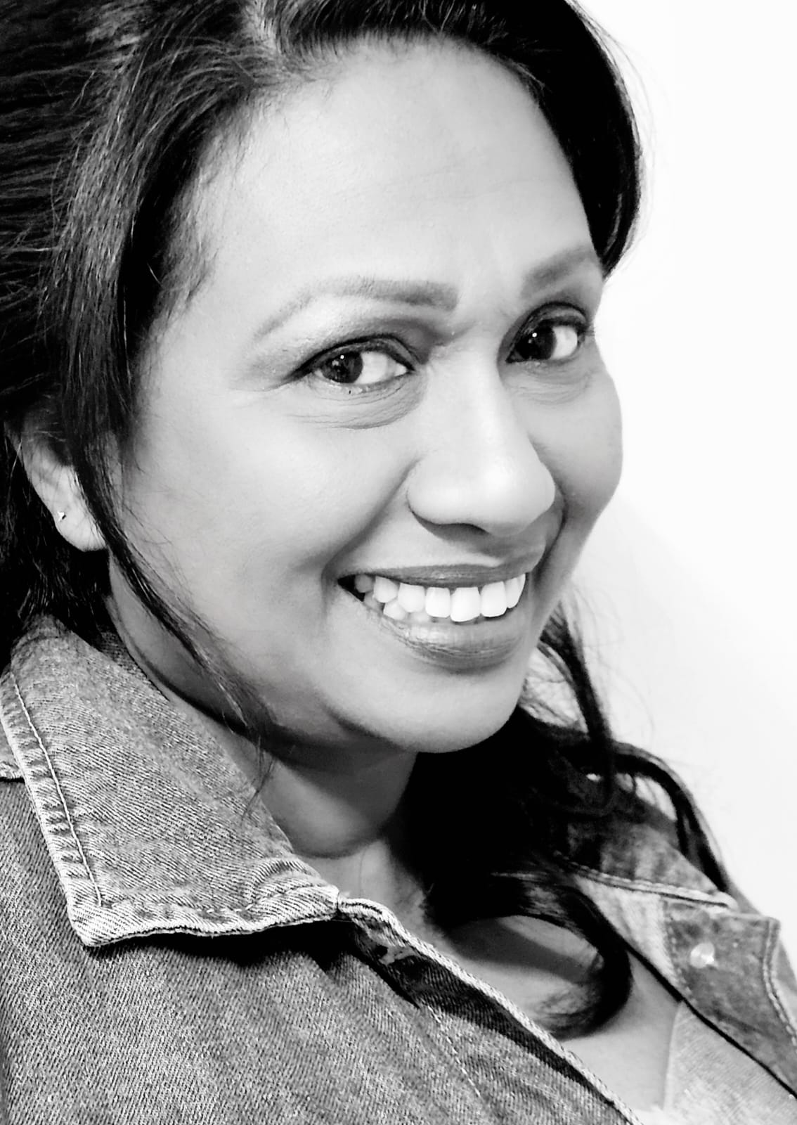 About Us - Studio Forever Bloom